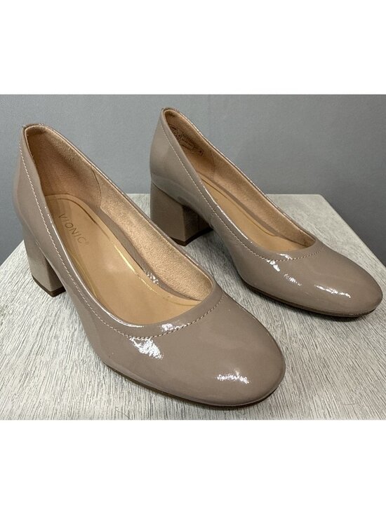 Vionic | Shoes | Vionic Monterey Carmel Crinckle Patent Leather Box ...
